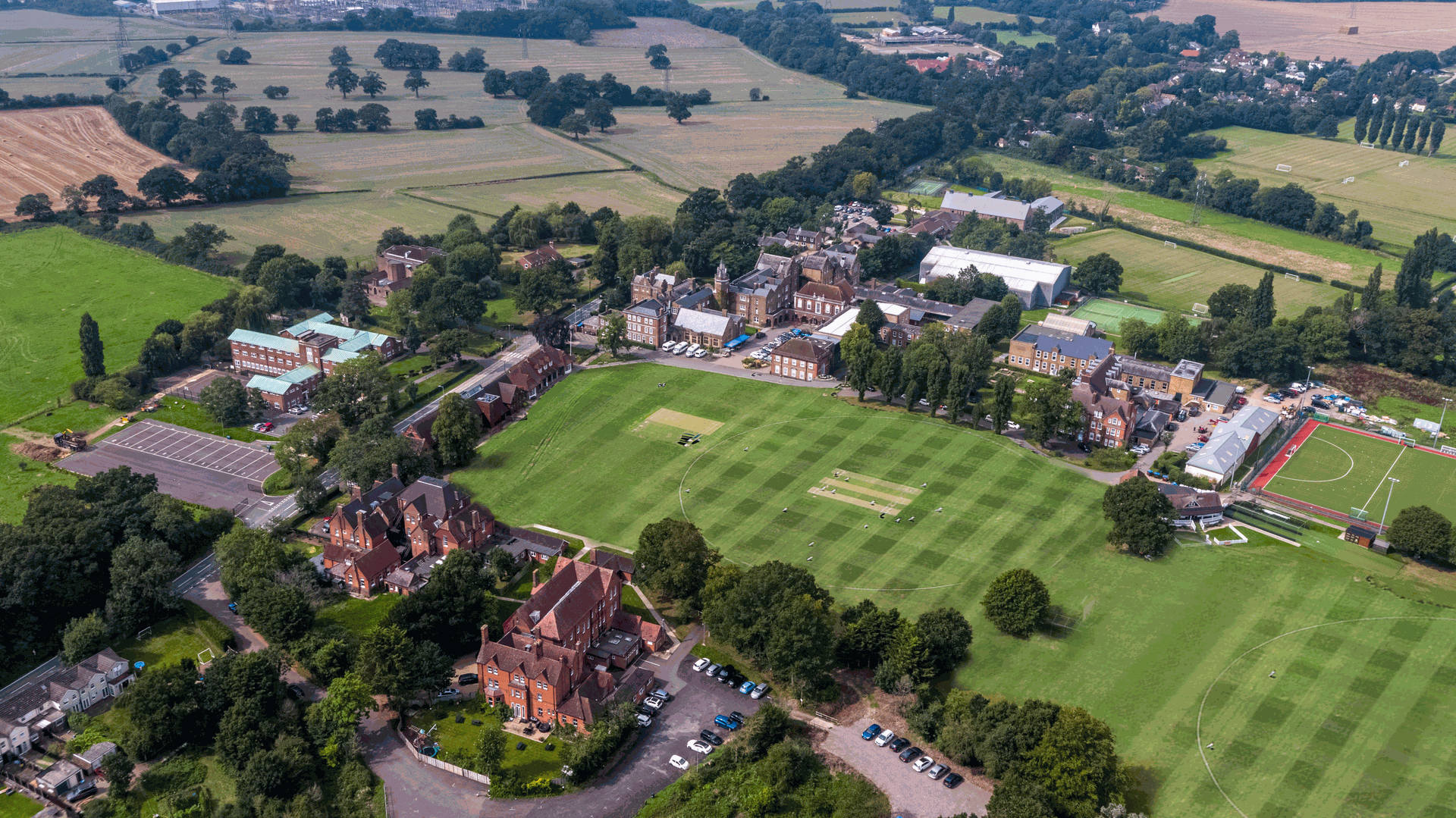 Home | Aldenham School